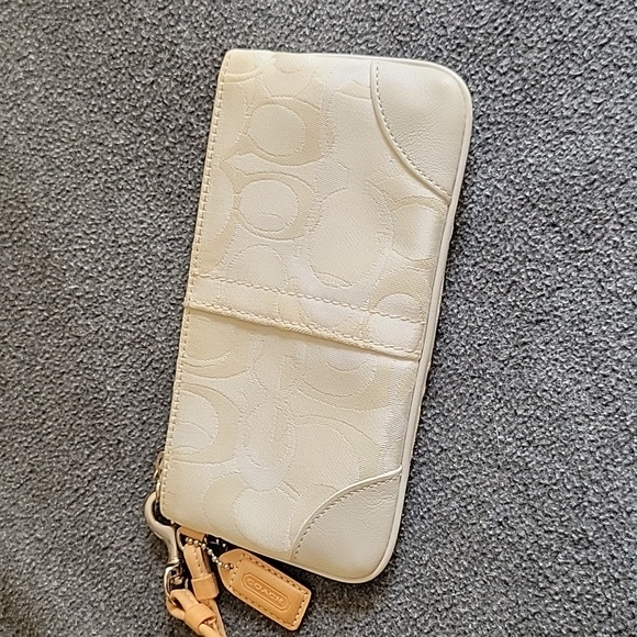 Coach | Bags | Coach Cream Leather Fabric Wristlet Wtan Wrist Strap ...